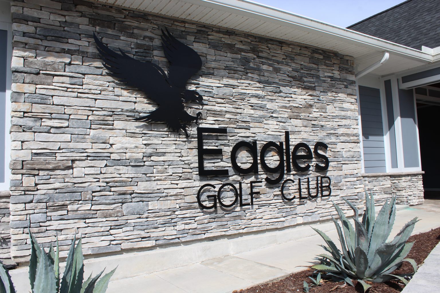 Tournaments at the Eagles - Eagles Golf